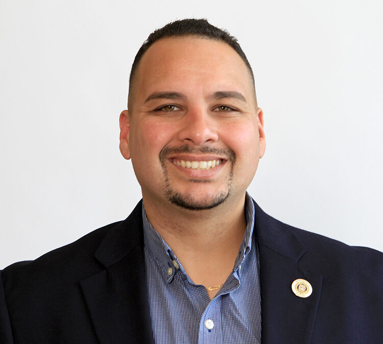 Roberto Rodríguez | The Thompson Executive Leadership Institute